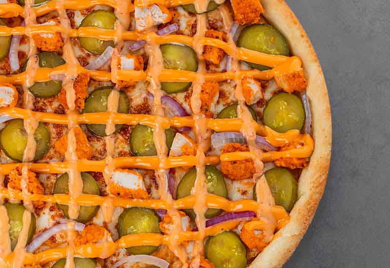 Flaming Crispy Chicken Cheese Burger pizza